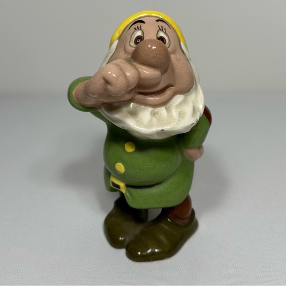 Disney | Art | Vintage 94s Walt Disney Evan K Shaw Sneezy Snow White 55 ...